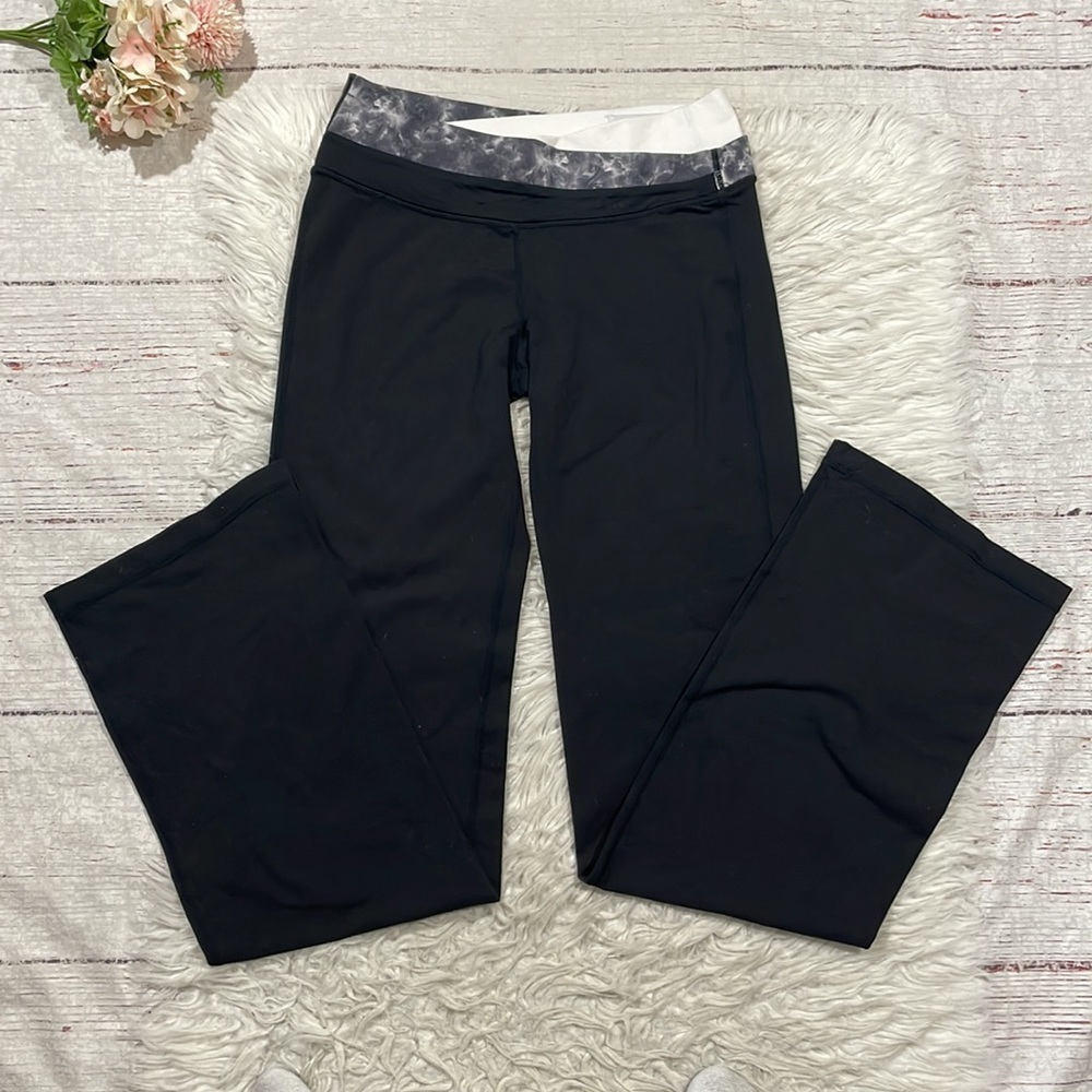 Lululemon Astro Floral Cross Over Wide Leg Luon Yoga … - Gem